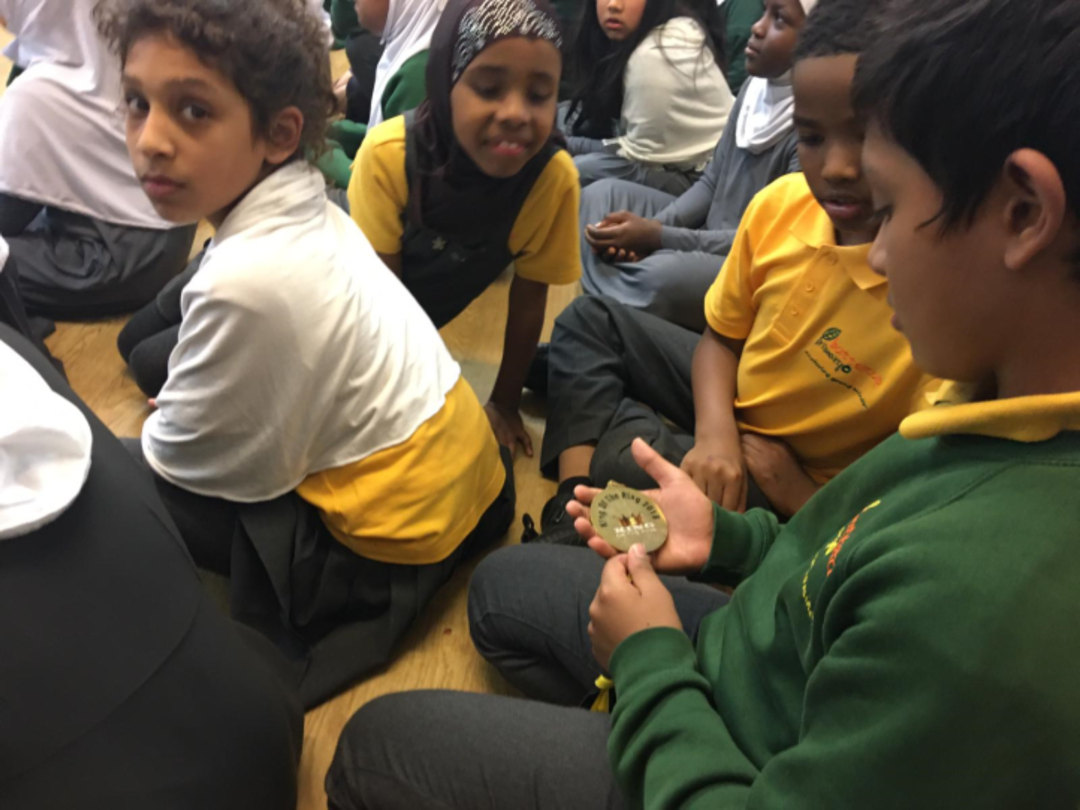 Visit from the Left hook boxing club – Buttercup Primary School